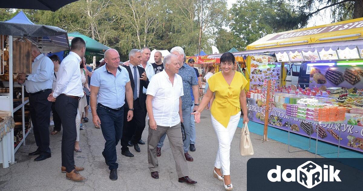 Откриха официално Видински панаир 2022 г. | Darik.bg