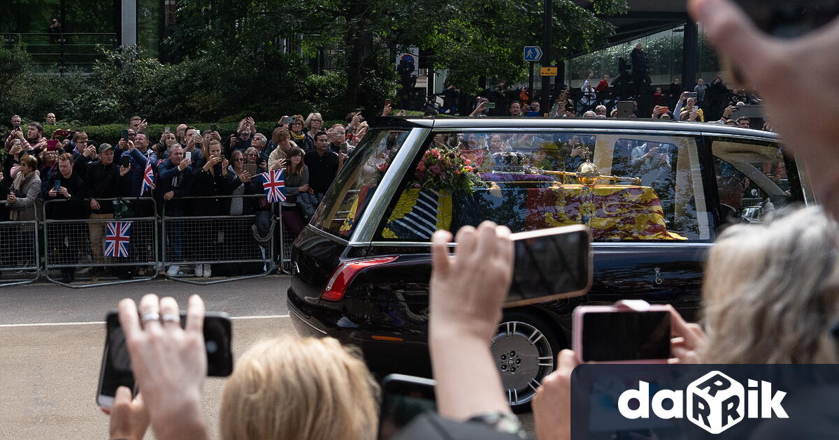Светът изпрати кралица Елизабет II в нейния последен път (обзор) | Darik.bg