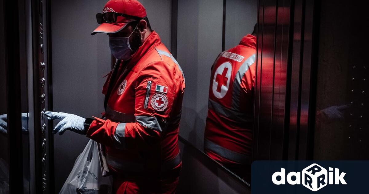 Доброволците на Червения кръст тренират правилно поведение в извънредни ситуации | Darik.bg