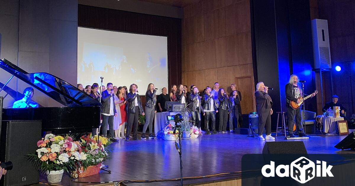 С блестящ концерт, Максим Горанов отбеляза 70-годишния си юбилей/ВИДЕО/ | Darik.bg