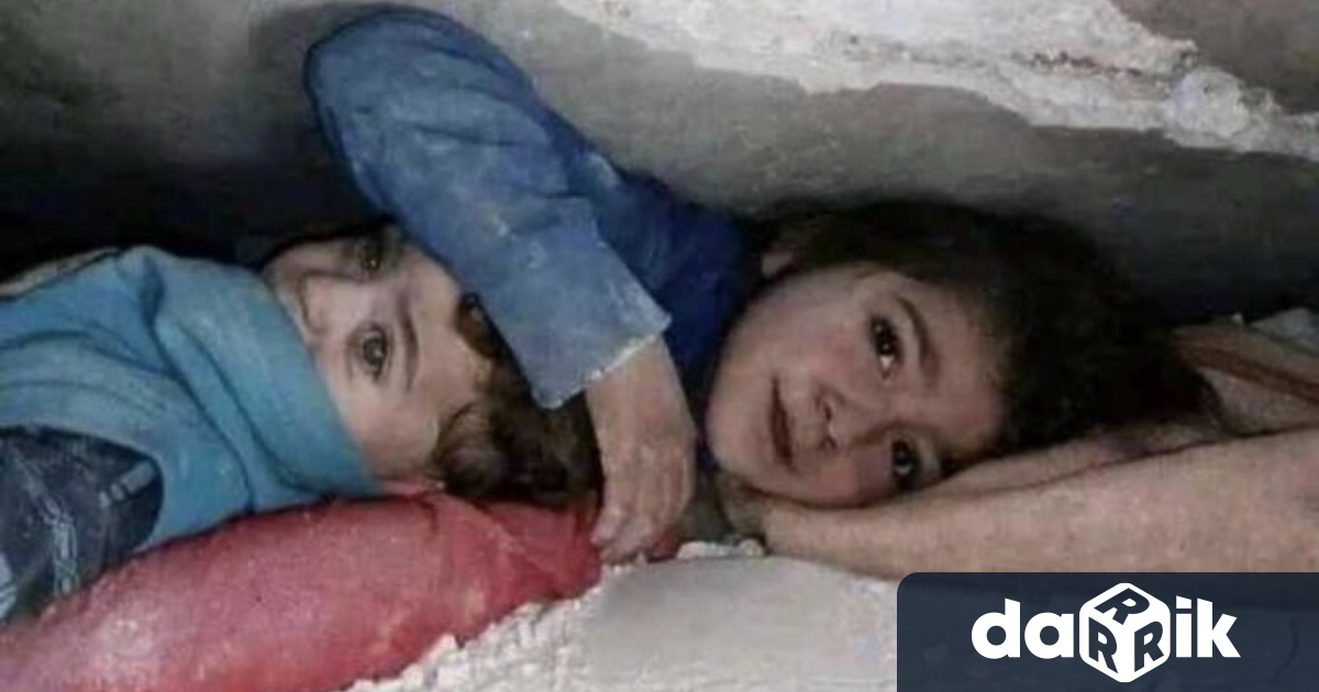 „Ще бъда ваша слугиня“. Сестра пази братчето си 36 часа и моли за помощ | Darik.bg