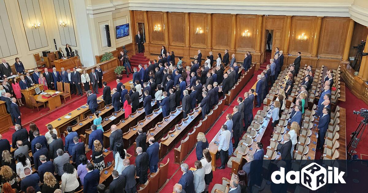 НС разглежда на второ четене Бюджет 2023 | Darik.bg