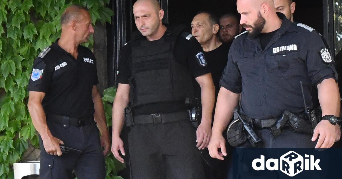 Прокуратурата: Васил Божков е задържан за 72 часа | Darik.bg