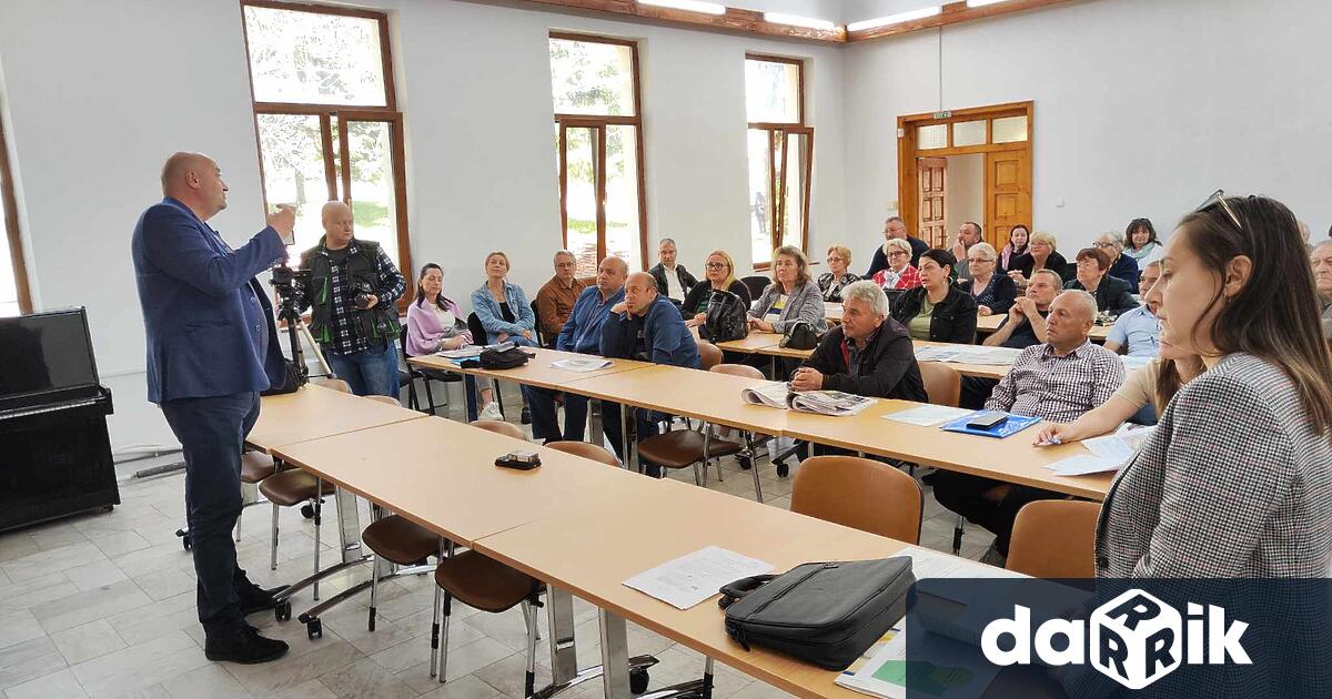 Концепция за здравна инвестиция беше представена на обществено обсъждане в Котел | Darik.bg