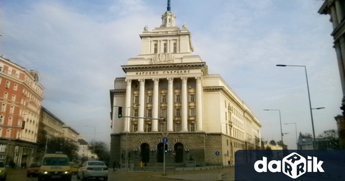 34 години от палежа на Партийния дом в София | Darik.bg