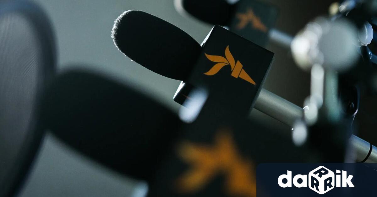 След 83 години: Защо замлъкна “Гласът на Америка”? | Darik.bg