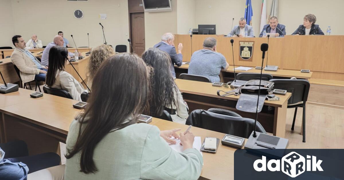 Представиха проекта за Бюджет`2025 на Община Плевен на публично обсъждане Darik Bg