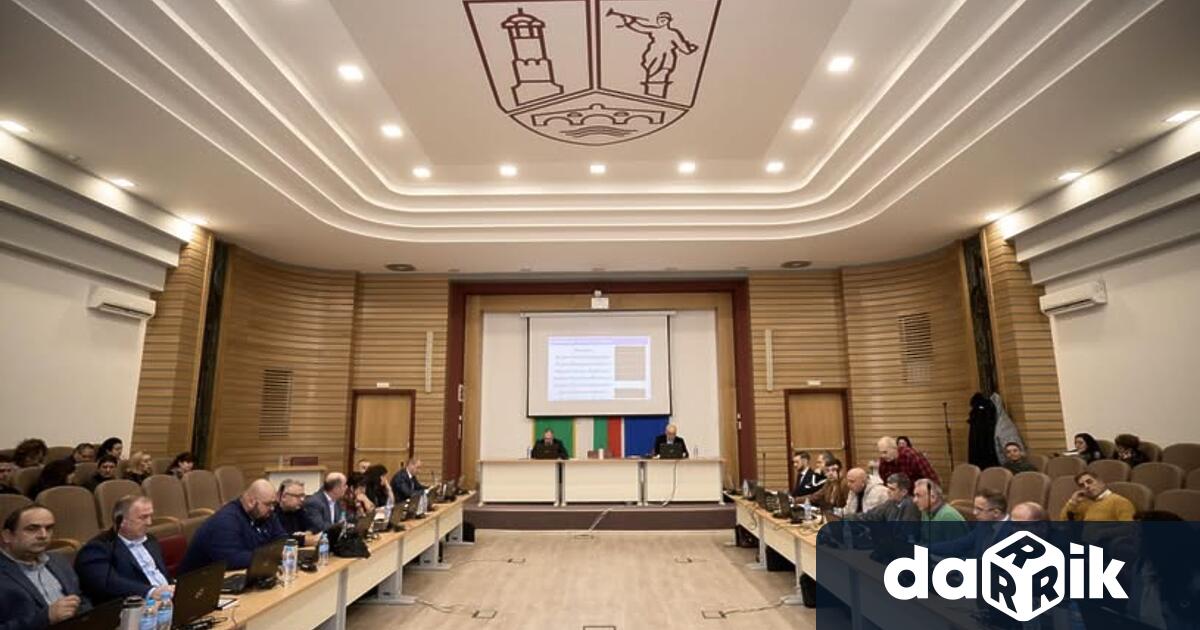 По 25 точки в дневния ред ще заседава Общински съвет Севлиево във вторник | Darik.bg