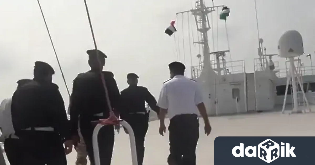 Израелски удари по хутите в Йемен, сред целите е бил и корабът Galaxy Leader | Darik.bg