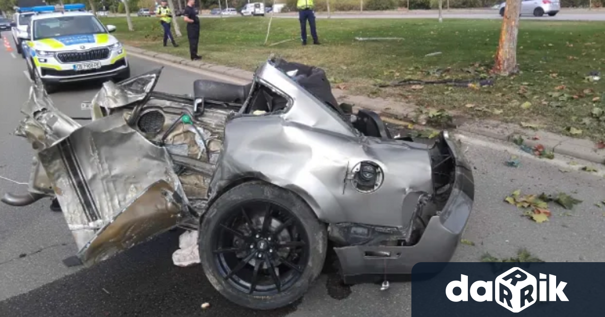 Разцепилият се автомобил най-вероятно е „летял“ с над 200 км/ч | Darik.bg