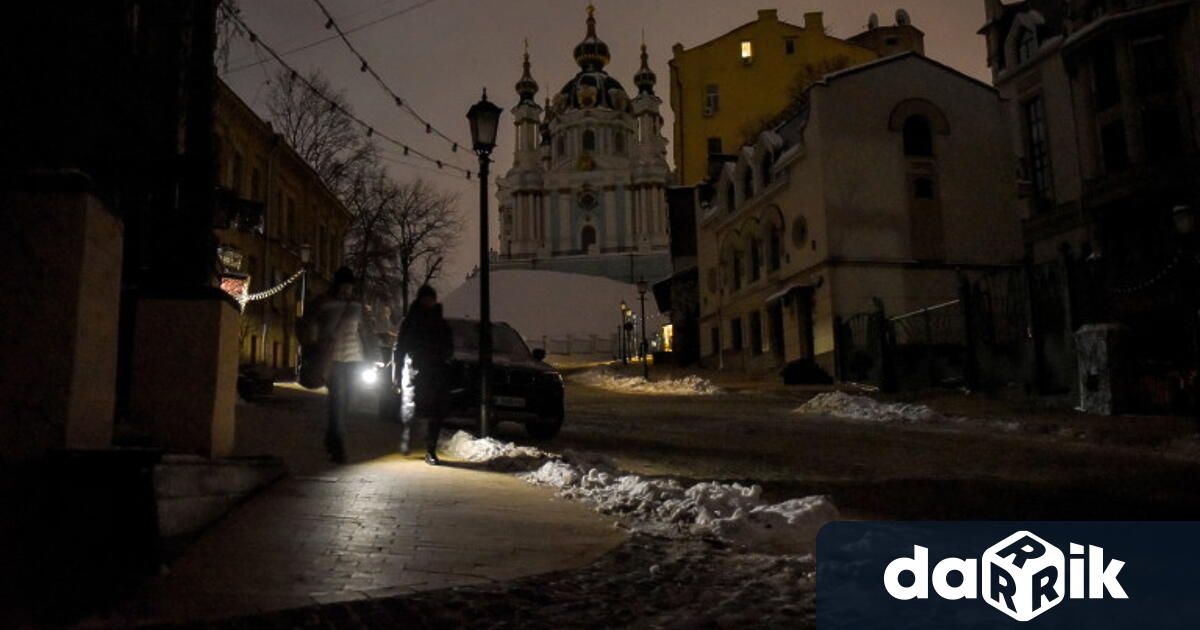 16 часа режим на тока: Драстичен мерки в Украйна след руските удари по електростанции | Darik.bg