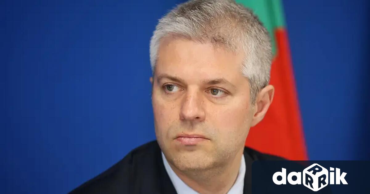 Благомир Коцев: Охранители не са допускали институциите до незаконния ...