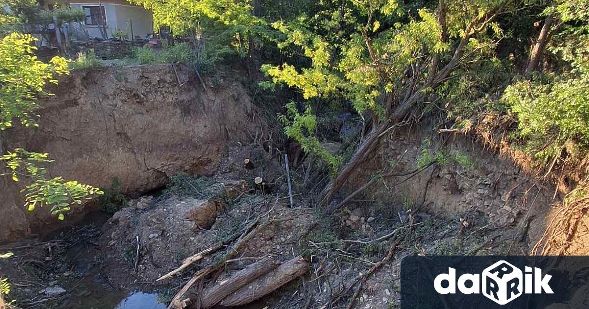 Започна отстраняването на последиците от наводнението в севлиевските ...