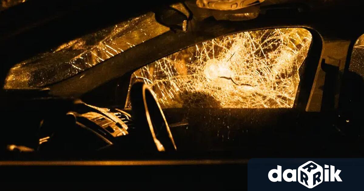 Осем души загинаха при автобусна катастрофа в Западна Турция | Darik.bg