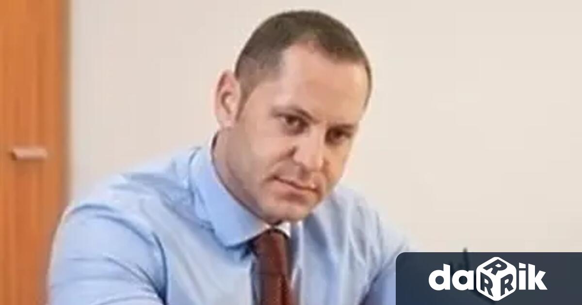 Няма официално съобщение за изваждането на Александър Манолев от ...
