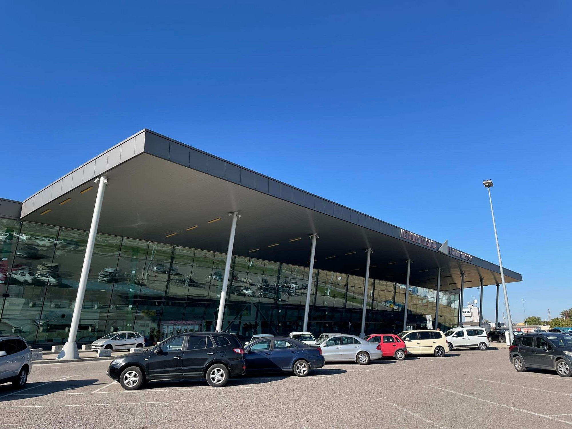 Летище Пловдив с полет до Манчестър и още нови дестинации | Darik.bg